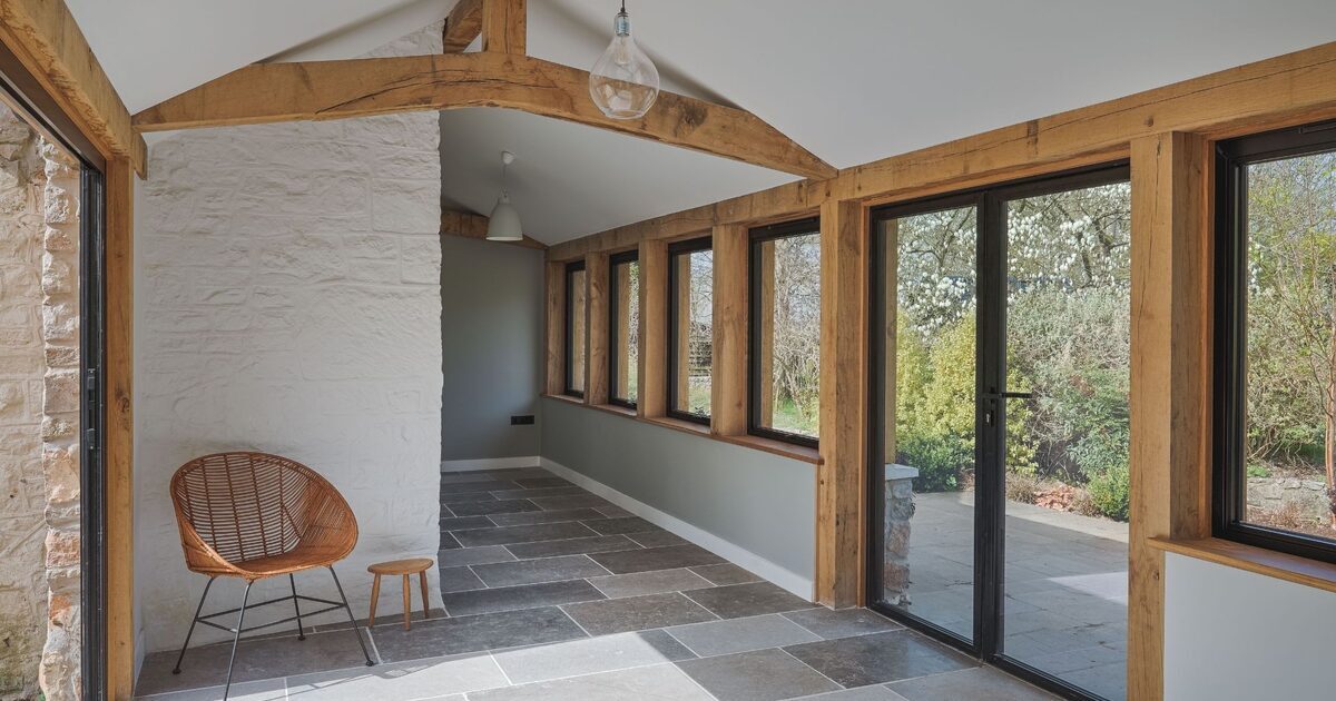 xpert Guide to Glass & Timber Home Extensions | Avino Timber | 8th ...
